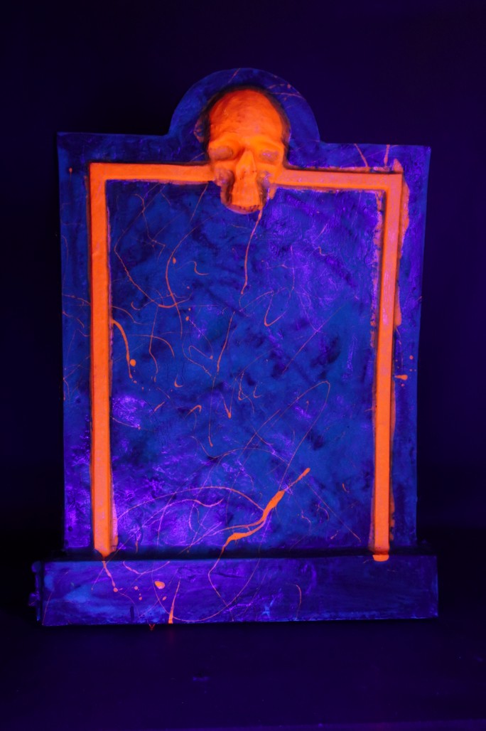 Blacklight Glowing Skull 29" Headstone Prop – Dapper Cadaver Props