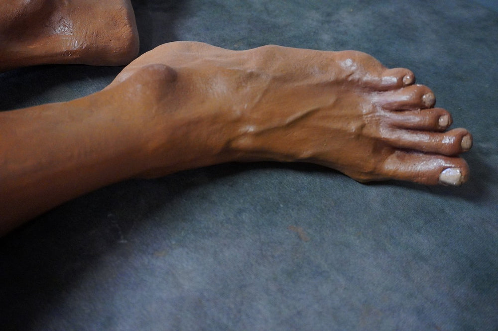 Leslie Half Legs Prop – Dapper Cadaver Props