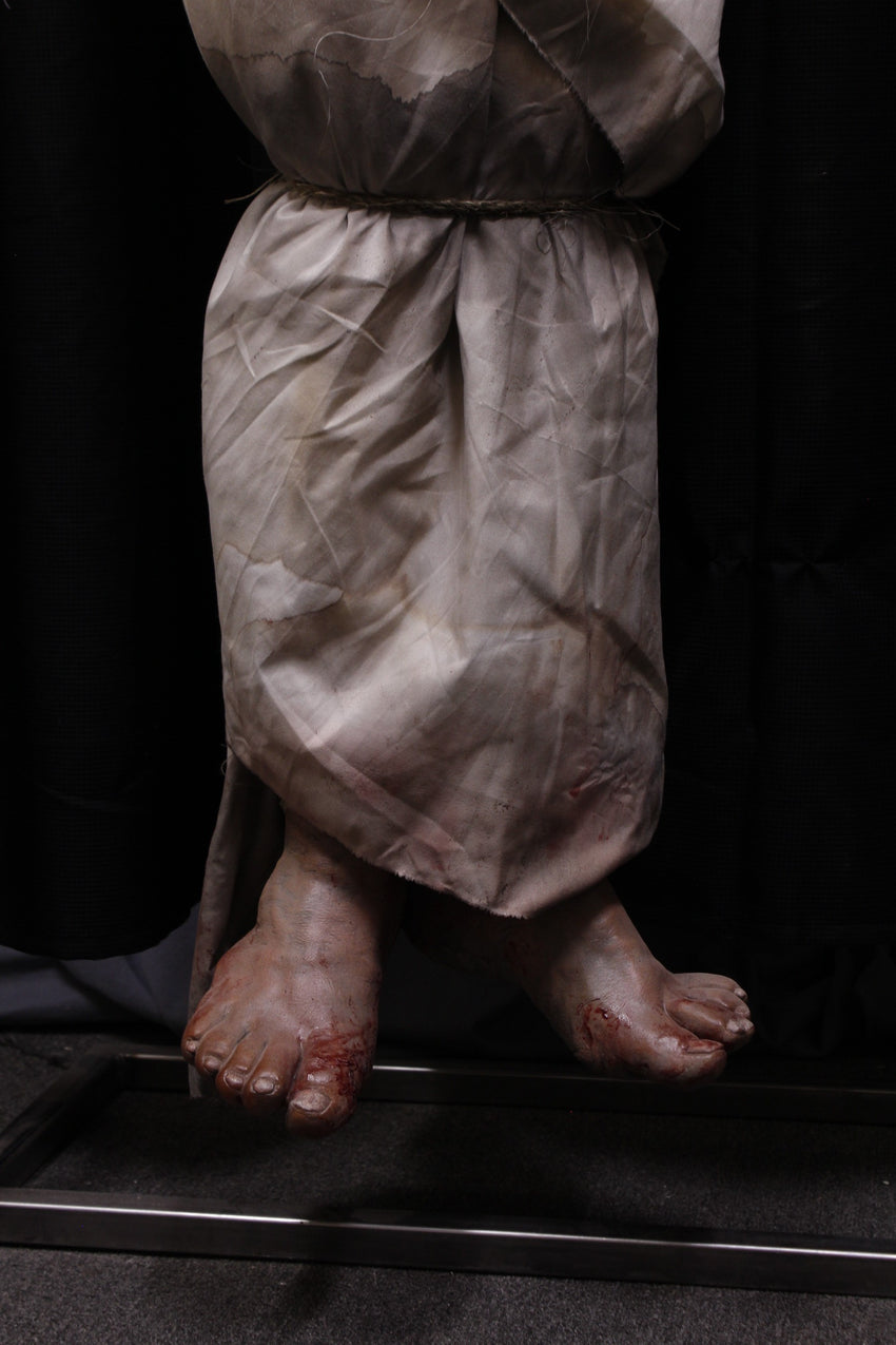 Hanging Sack Body – Dapper Cadaver Props